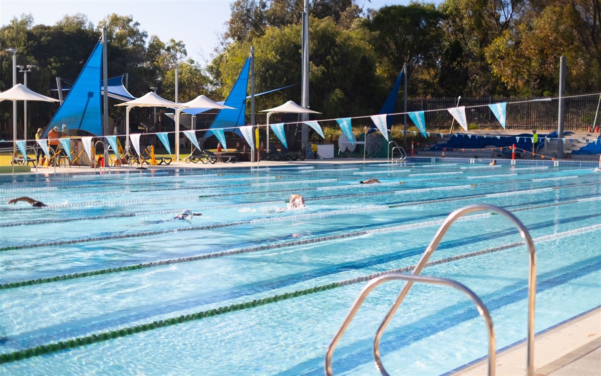 Offers Bold Park Aquatic Centre